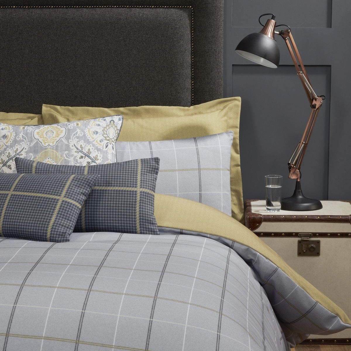 Edmund Bell Chelsea Shaftsbury Chambray | Spearhead